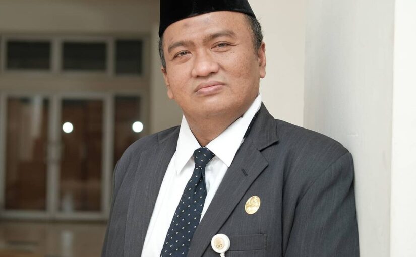 GUS MUH, SELAMAT BERPULANG SAHABAT DAN GURUKU (Mengenang wafatnya Dr. H ...